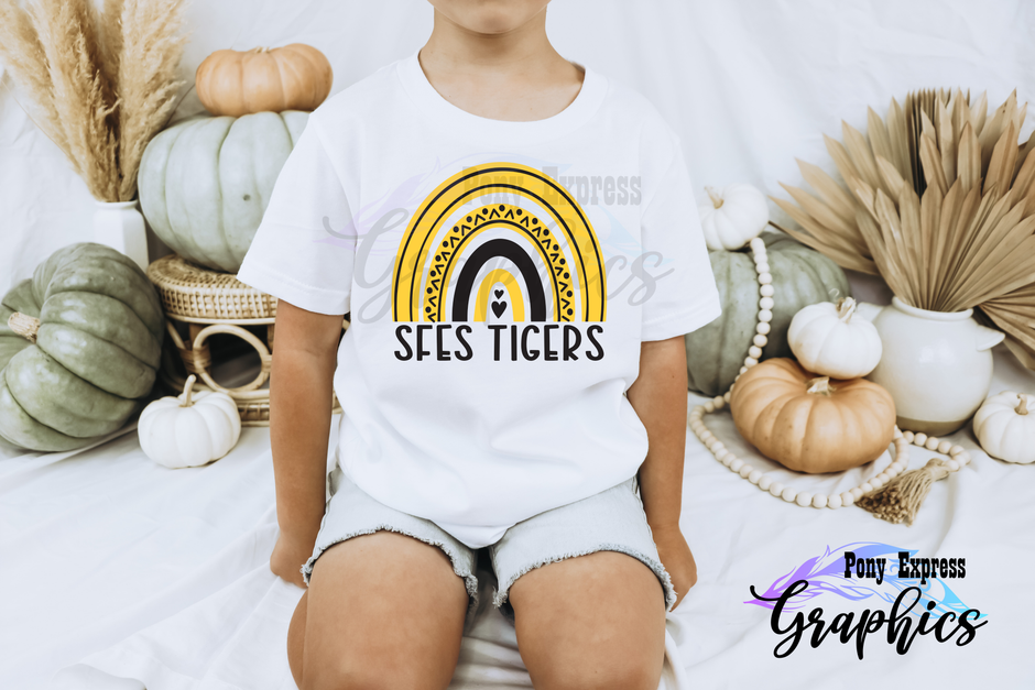 A family owned business here to help you create something special! – Pony Express Graphics